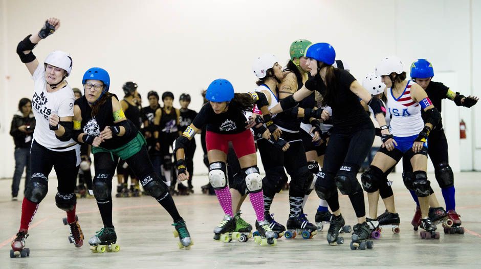 Photos: 2011 Roller Derby World Cup practice session | National Post