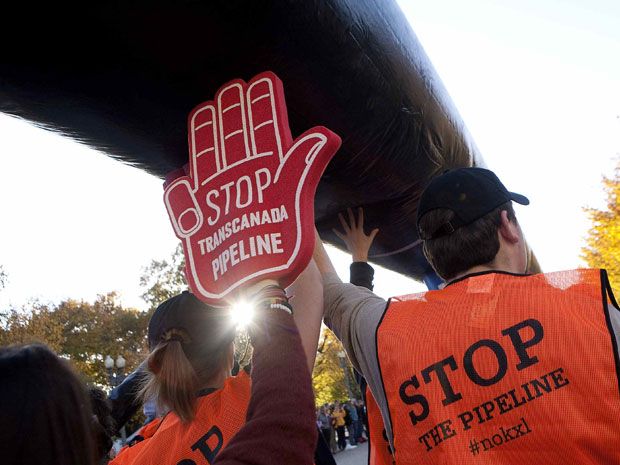 Ten thousand turn up for largest yet Keystone XL protest | National Post