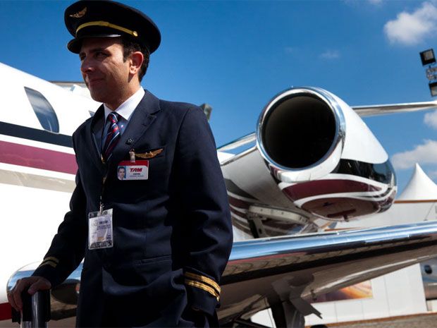 Why Canada's doctors should be treated more like airline pilots ...