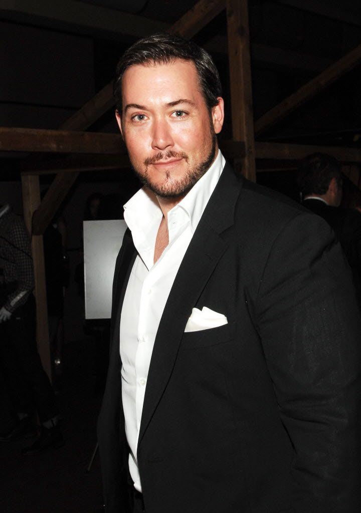 The Great Shoe Debate: Adrian Mainella, style authority and ...