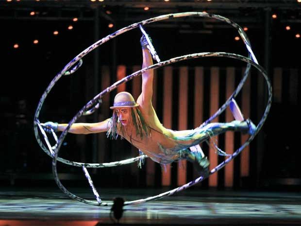Review: Quidam goes to surreal heights | National Post
