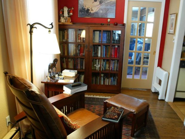 Convert smallest space into snug reading room | National Post