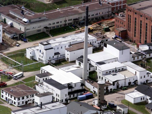 Atomic Energy of Canada Limited: Tories call for private interest in ...