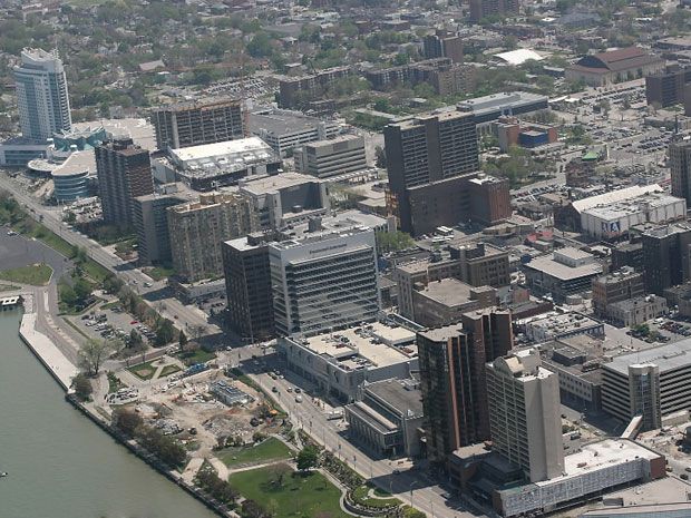 Census Canada 2011: Where are the only major cities in Canada where the ...