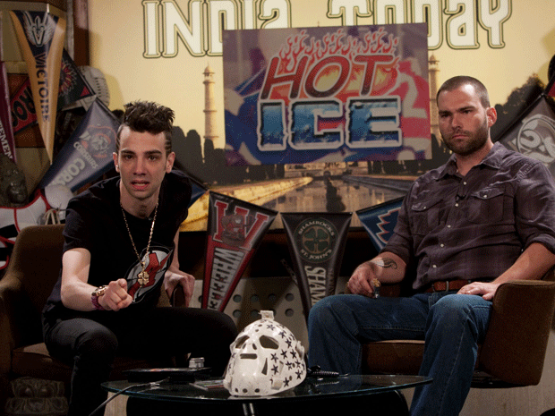 Toronto removes sexually suggestive Goon posters from outdoor displays ...