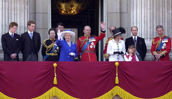 Queen Elizabeth II Diamond Jubilee marks 60 years of her reign: See ...