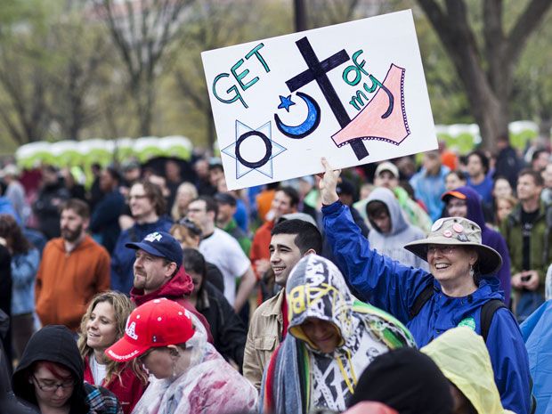 Reason Rally: Richard Dawkins tells atheist gathering ‘We are far more ...