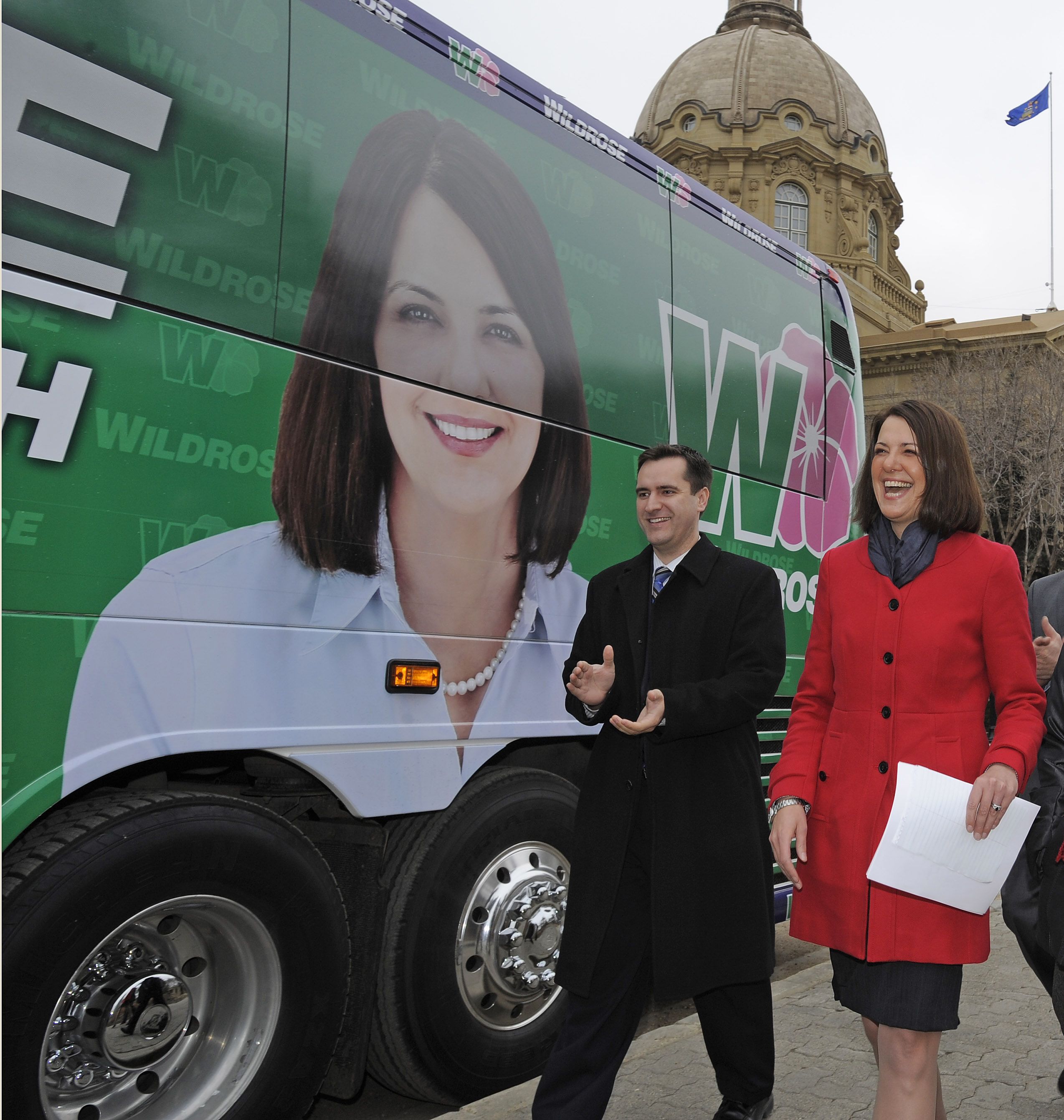 Wildrose party to rethink the wheels on Danielle Smith's campaign bus ...