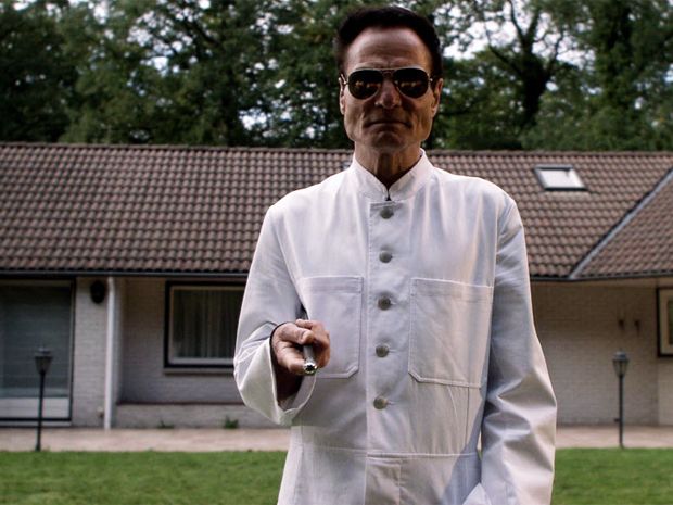 Human Centipede 3 to feature 500-person 'pede' | National Post