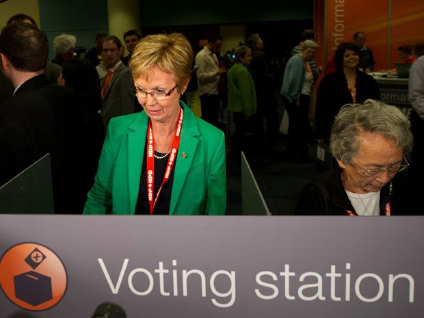 NDP leadership convention waits for results of first ballot | National Post