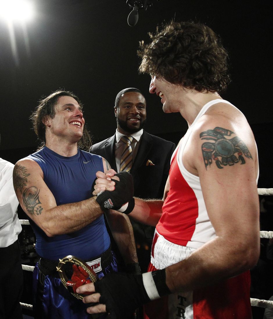 Justin Trudeau beats Patrick Brazeau in Fight for the Cure boxing match ...
