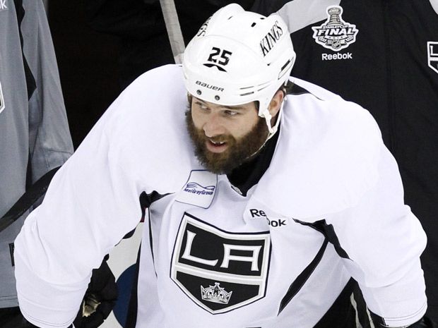 NHL Playoffs 2012: Los Angeles Kings' Dustin Penner not finished ...