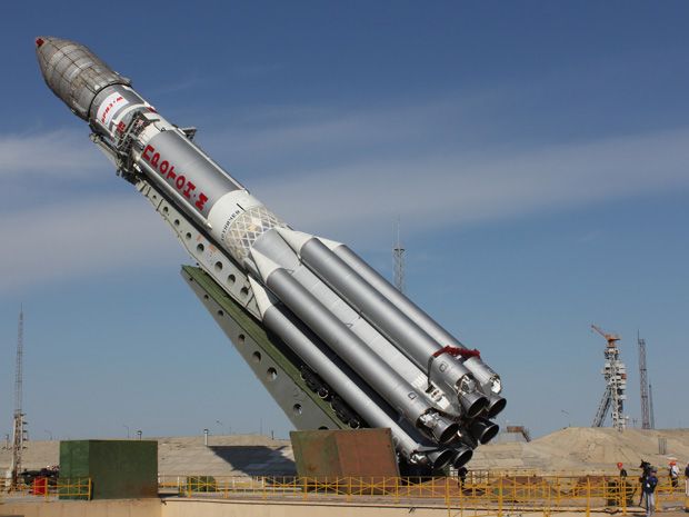 Russian Proton Rocket Failure: Russia, NASA's bus service, fails again ...