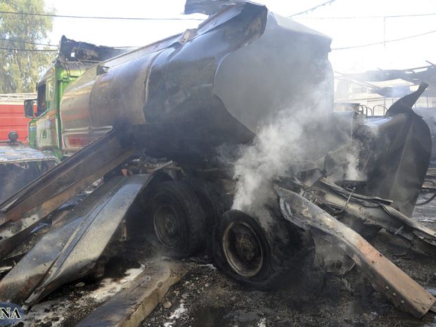 Bomb explodes in Damascus near army sites and UN's hotel, 3 wounded ...