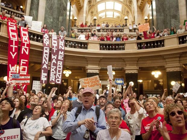 Scott Walker's Wisconsin law limiting union rights struck down ...