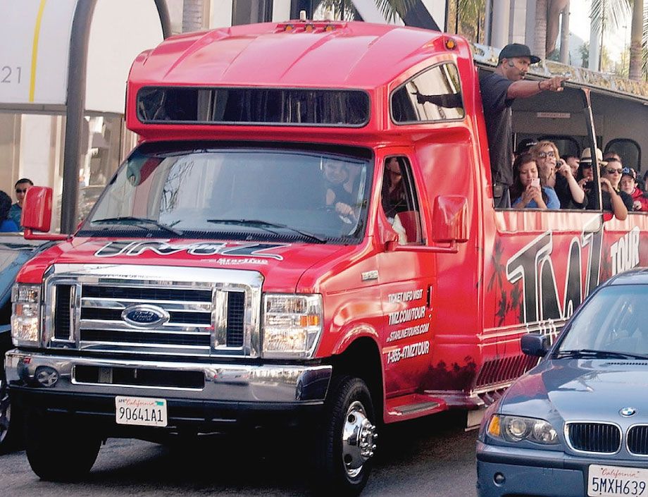 Hollywood thrills: One writer lives her dream of joining a TMZ bus tour ...