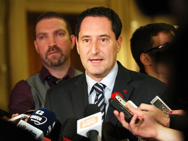 Michael Applebaum voted Montreal's first anglophone mayor in 100 years ...
