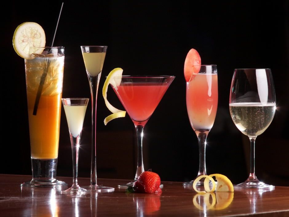 Happy Hour: A trip through the best bar creations of yesteryear ...