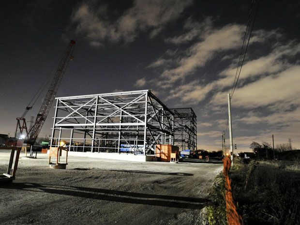 Don't blame hedge funds for Ontario's expensive power-plant debacle ...