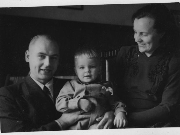 There were no presents in the ruins of occupied Germany | National Post