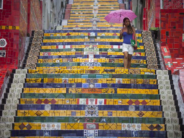 Jorge Selaron found dead on the staircase he decorated in Brazil ...