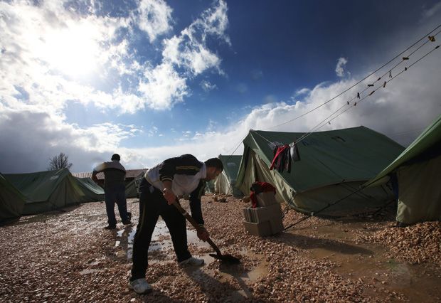 Robyn Urback Why Is Canada Justified In Screening Out Refugees Based On Gender But Not