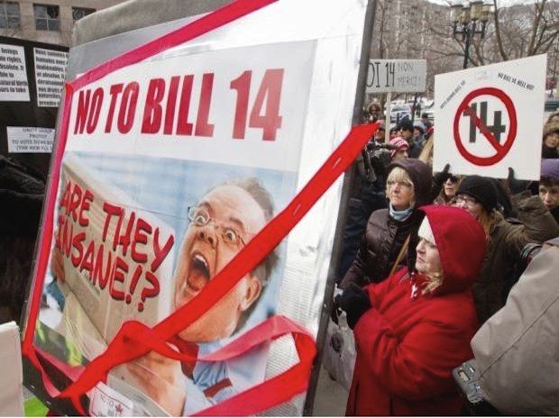 English language activists protest Marois' tightening of Quebec’s ...