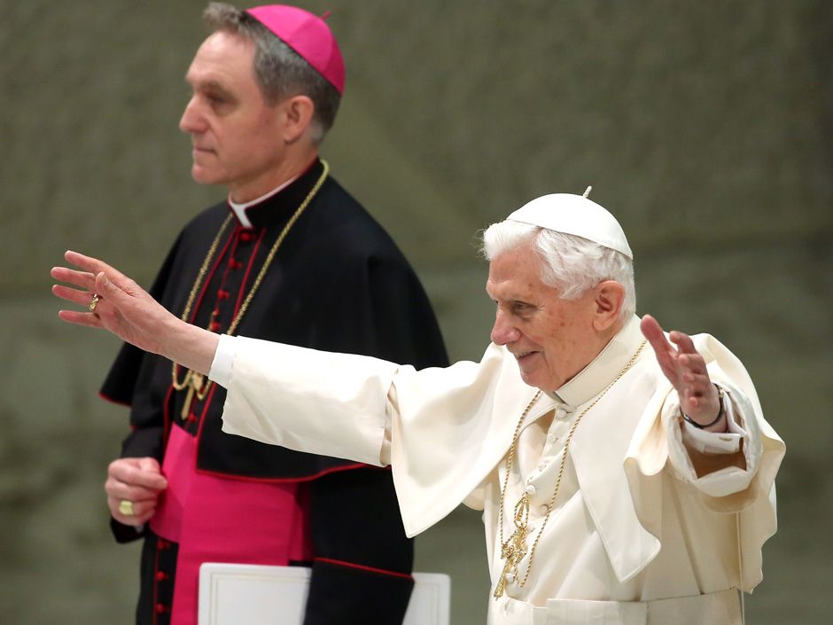 Pope Benedict makes first public appearance since resignation ...