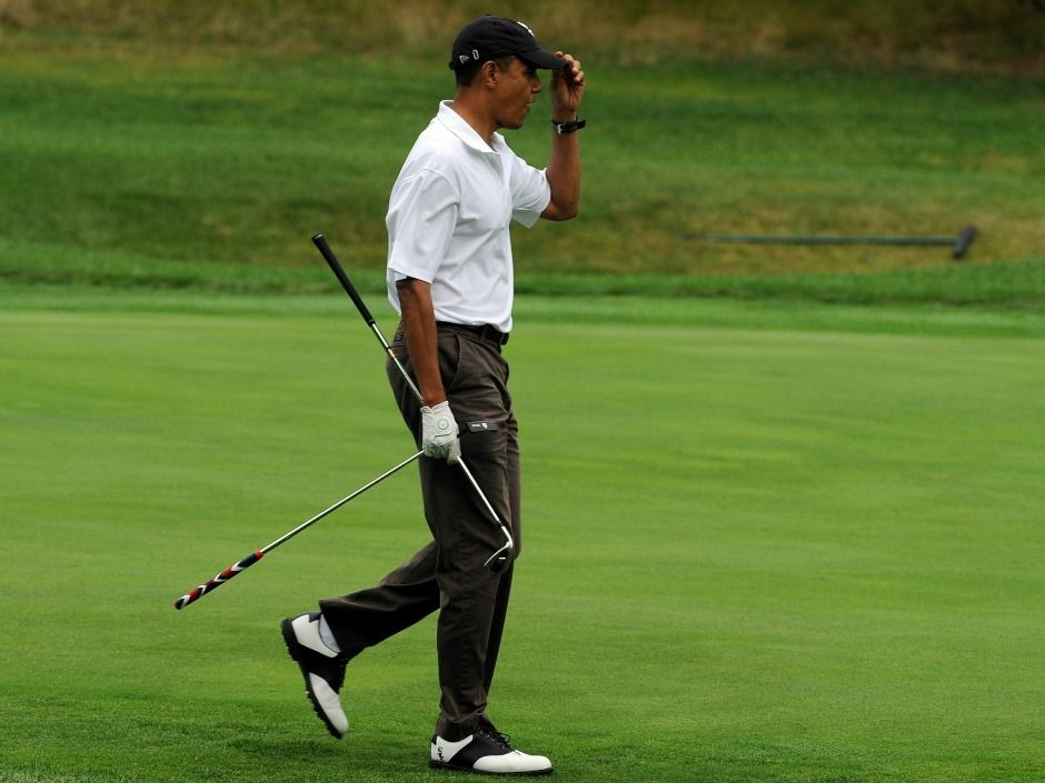 Barack Obama joined by Tiger Woods for golfing vacation | National Post