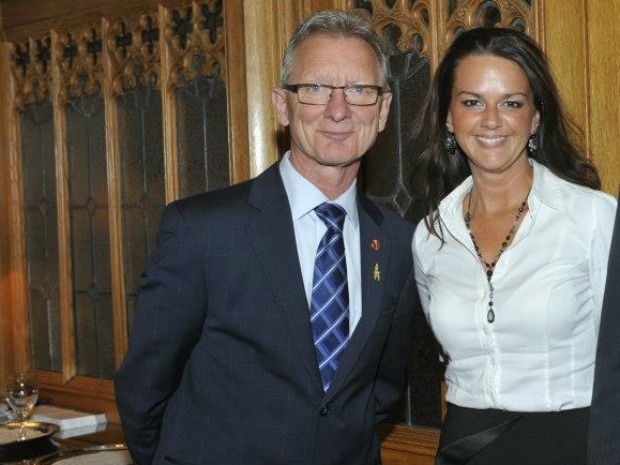 Pierre-Hugues Boisvenu no longer employing Isabelle Lapointe in Senate ...