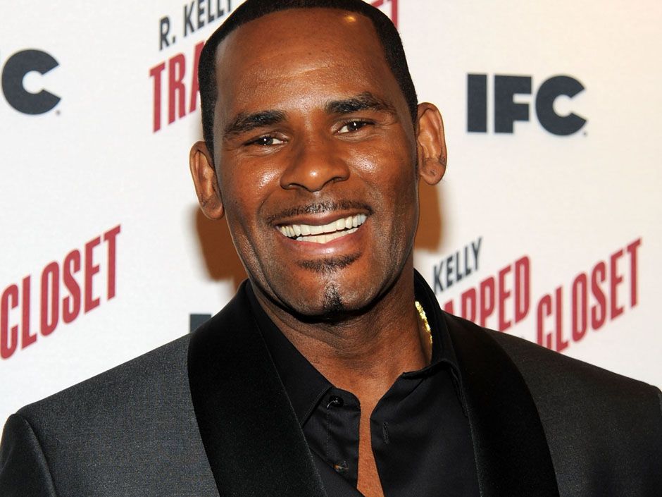 R. Kelly mansion foreclosed, sells for $950K at auction | National Post