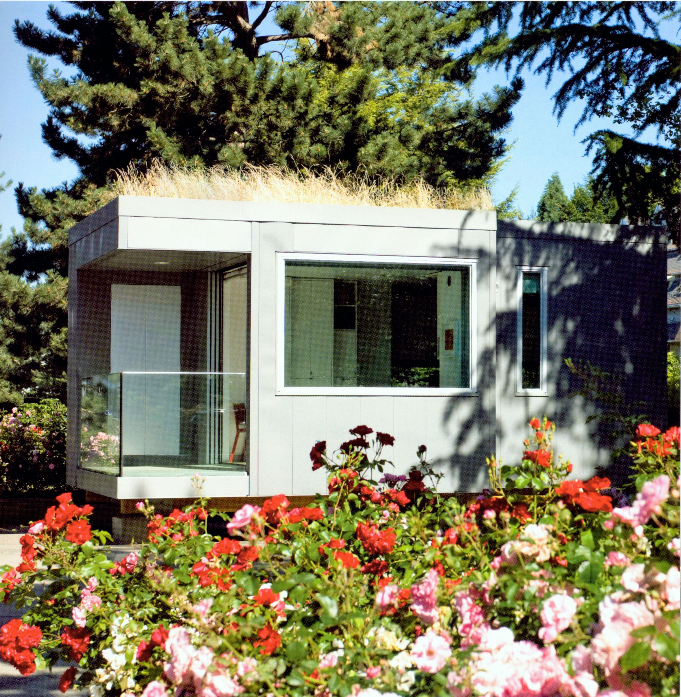 Tiny-house trend: "Nano House" book celebrates small | National Post