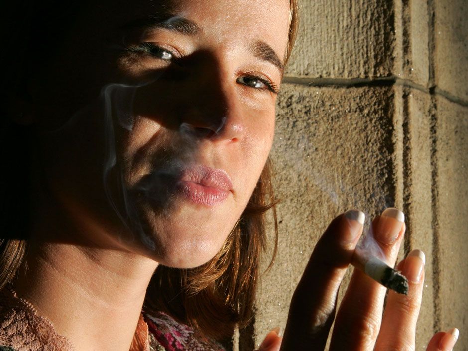 Smokers face life-long addictions if they carry dependency gene: study ...