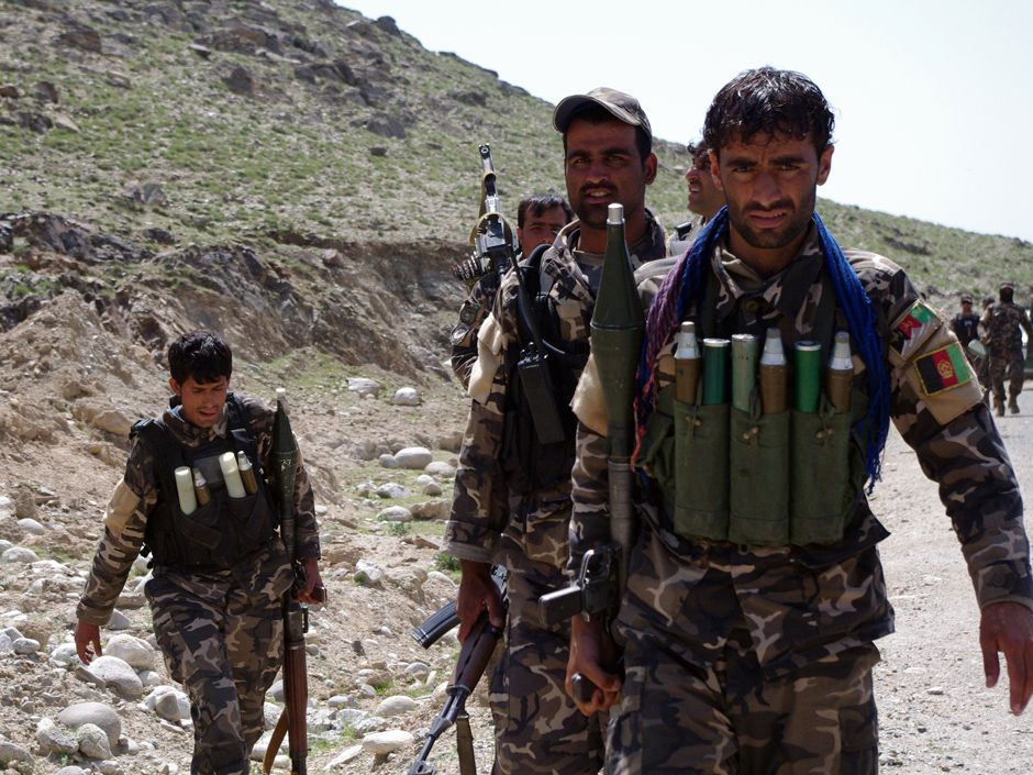 13 Afghan soldiers killed in Taliban raid near Pakistan border ...