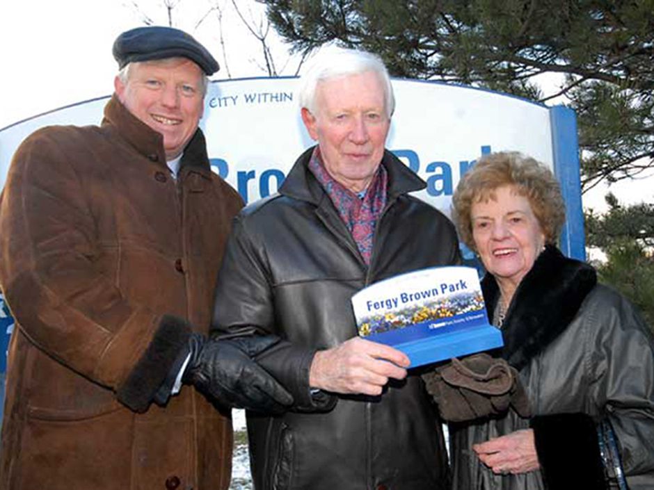 Fergus Brown, former York mayor, dies at 90 | National Post