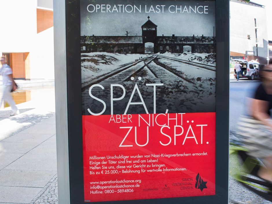 Wanted posters appeal for arrests of last living Nazi war criminals in ...