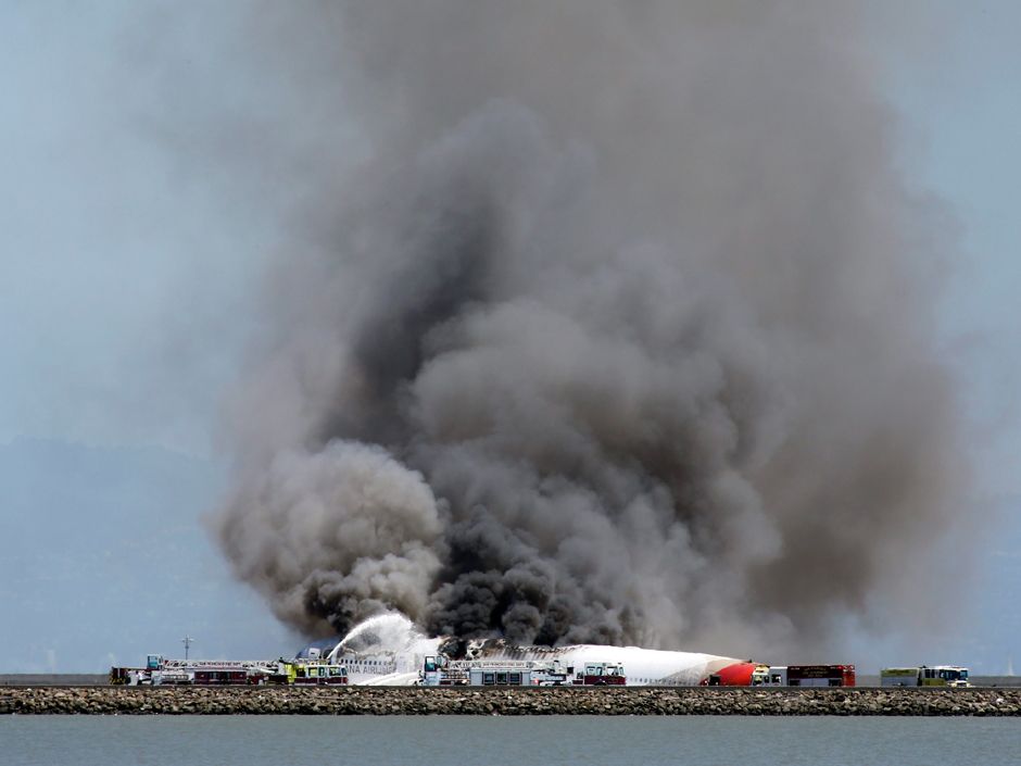 SFO crash: At least two dead as Boeing 777 crashes | National Post