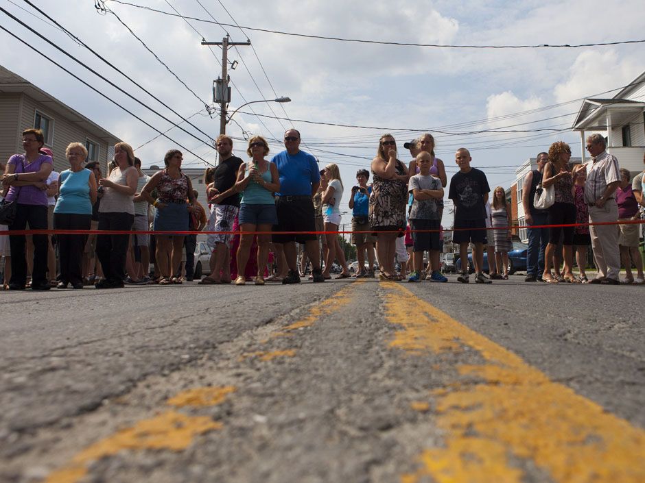 ‘Wall of fire’ engulfed bar that has become ground zero for Quebec rail ...