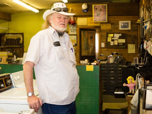 Sharin’ Morningstar Keenan's alleged murderer vanished 30 years ago ...