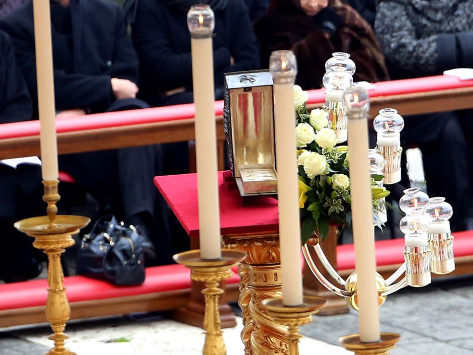 'Bones of St Peter' shown to public for first time since disputed ...