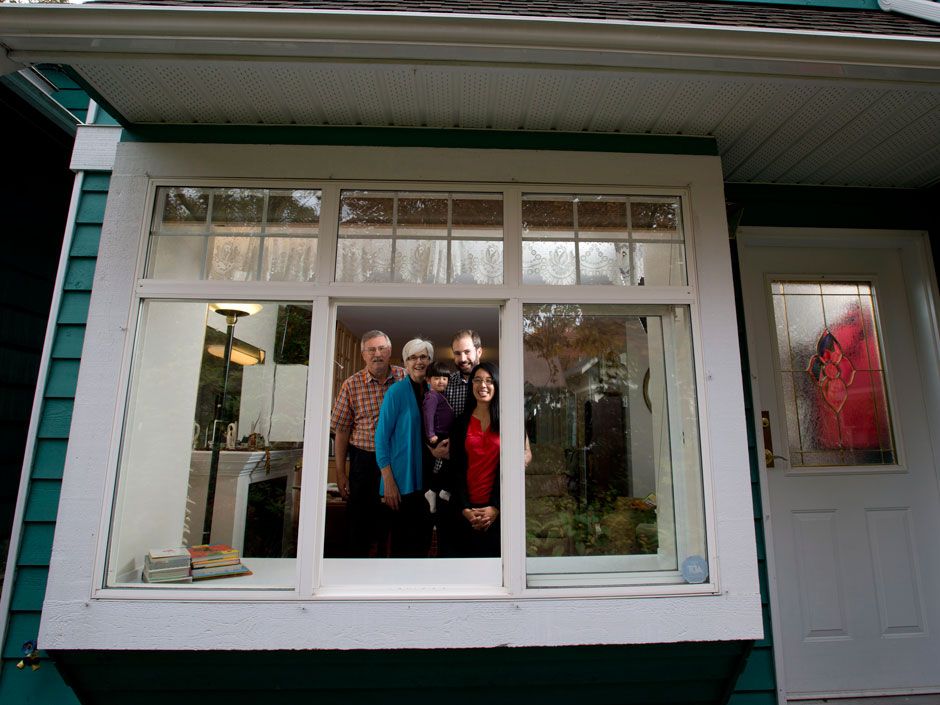 Our house, it's a demographic feat: How multigenerational family living ...