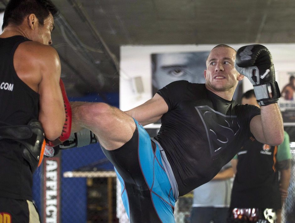 UFC 167: Georges St-Pierre and Johny Hendricks' war of words takes ...