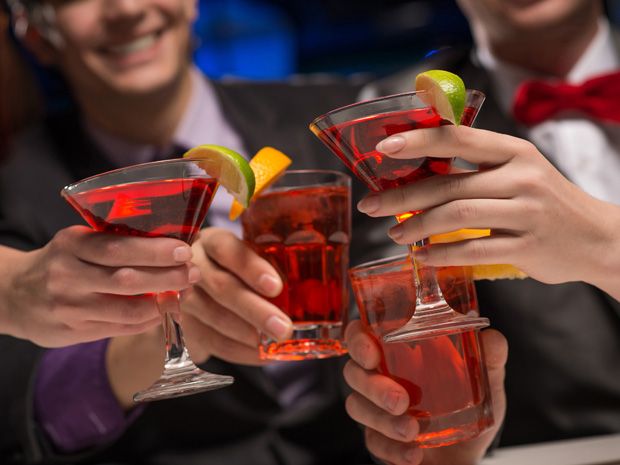 No more hangovers? New 'alcohol surrogate' comes with antidote that can ...