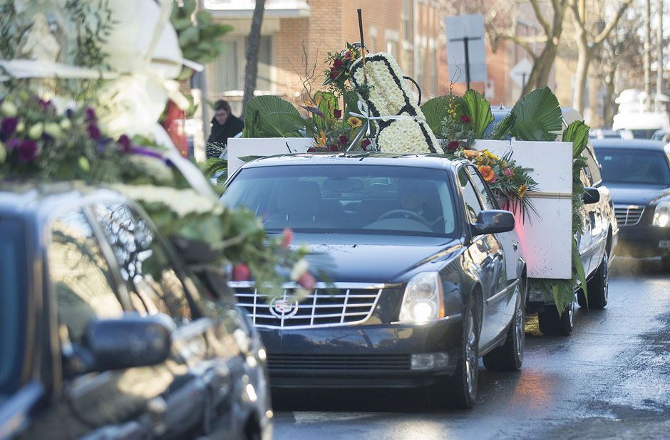 Vito Rizzuto’s funeral draws hundreds into streets as bystanders turn ...