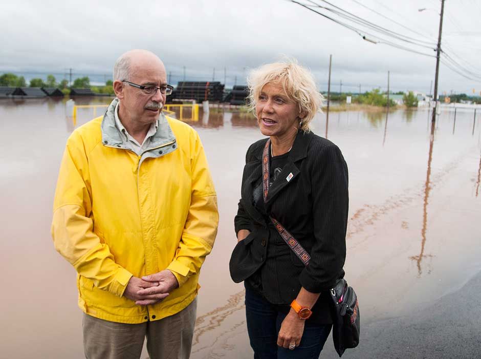 Lenore Zann Actress Turned Nova Scotia Mla Launches Cyberbullying Investigation After Teen