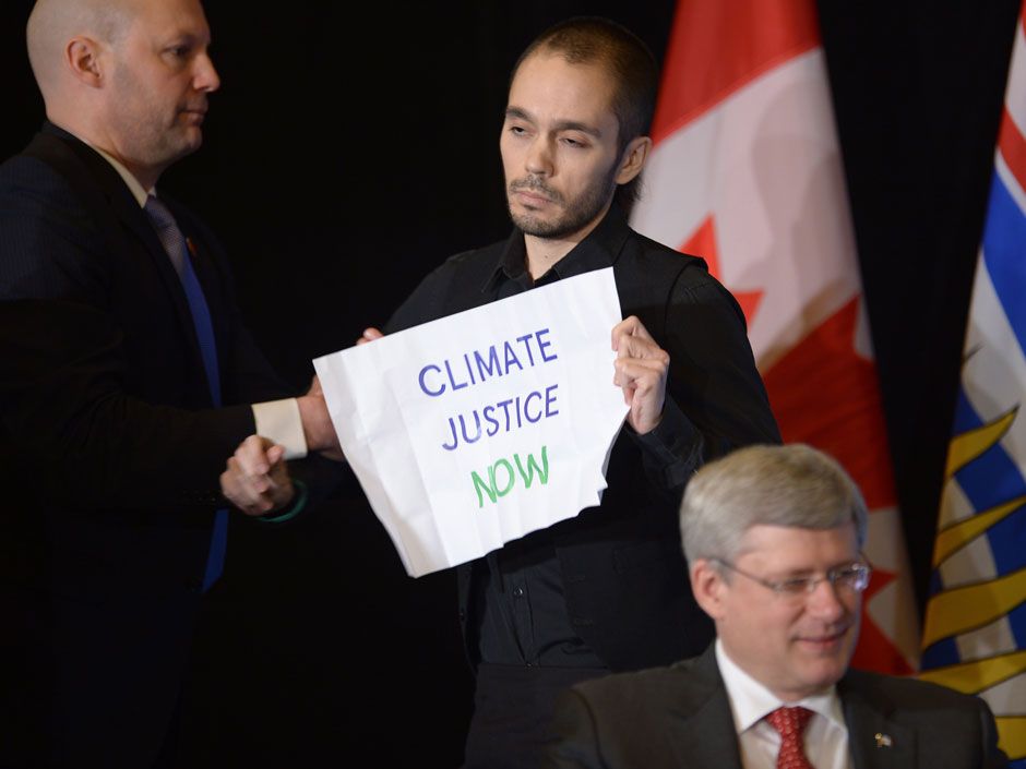 Climate change protesters get through tight security to disrupt Stephen ...