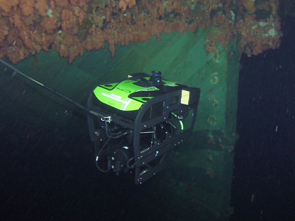Eerie new underwater footage shows historic Arctic shipwreck — the ...