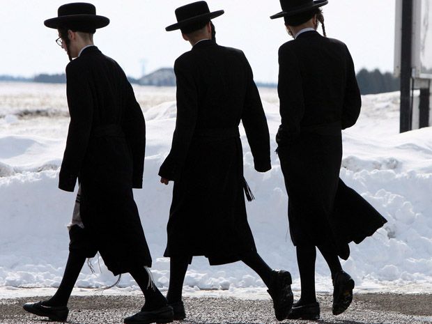 Dozens of members of an ultra-Orthodox Jewish sect have left Canada and ...