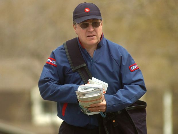 More than 70 cities band together in effort to save Canada Post's door ...