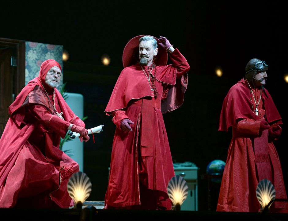 Spectacle review: An ex-ex-parrot: Monty Python's absurdity ages well ...